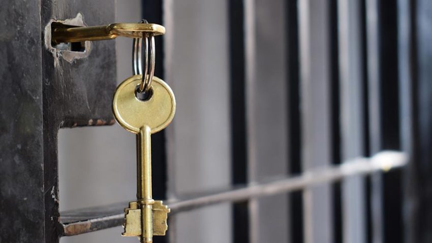 Israel released 90 Palestinian prisoners from Ofer prison – Famagusta ...