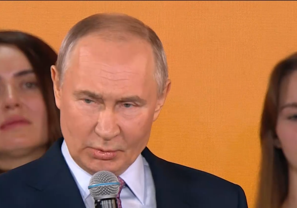 Putin underscores navy’s role in protecting Russia’s sovereignty ...